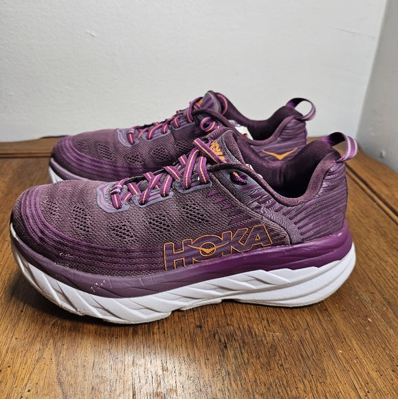 Hoka One One | Shoes | Hoka One One Bondi 6 Running Shoes Womens Size ...